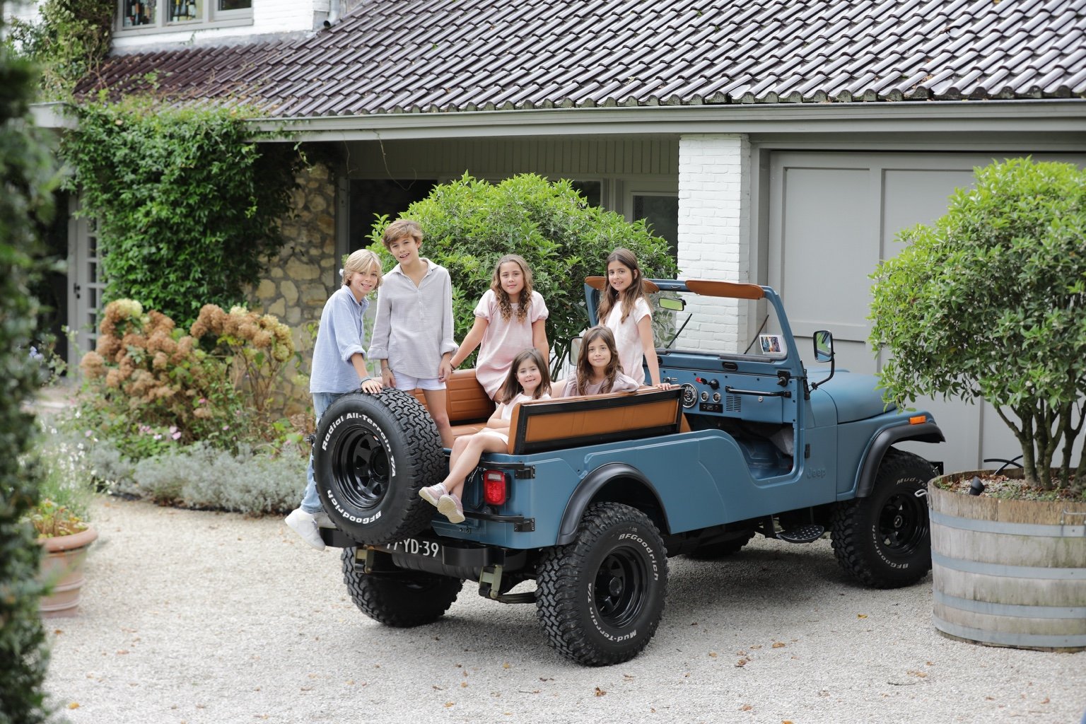 CLUBCINQ – CLUB CINQ